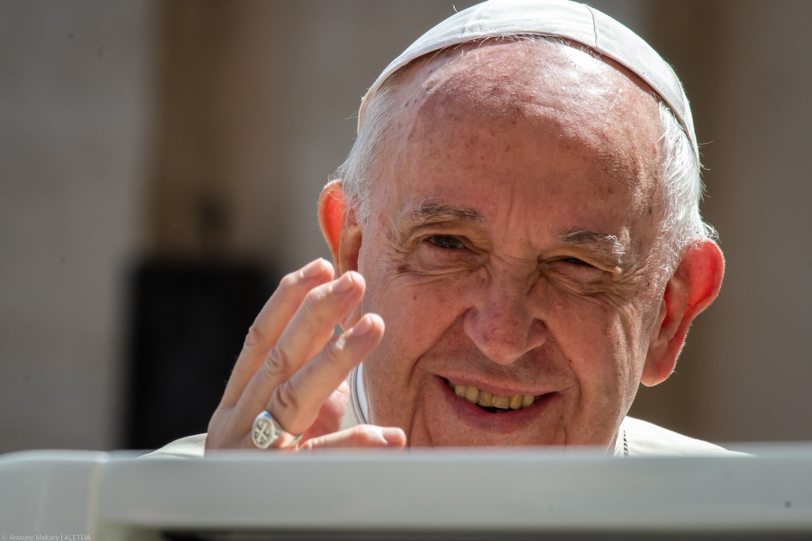 Por que Francisco mencionou "João XXIV" como nome do próximo Papa?
