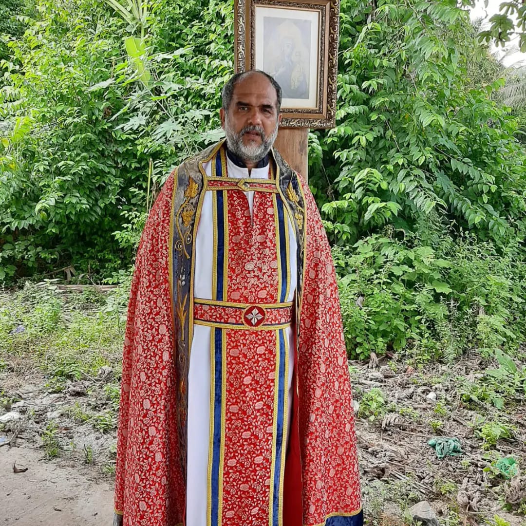 Qual é a igreja do Padre Kelmon, candidato à presidência do Brasil?